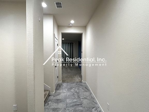 320 Chan Ct, Folsom, CA 95630 | Zillow