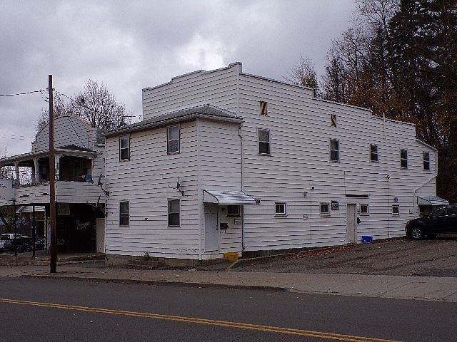 217 Robinson St, Binghamton, NY 13904 | Zillow