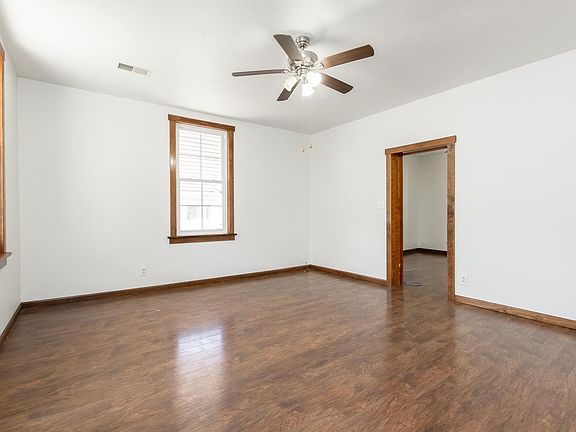 1315 Eisenhower Rd, Mascoutah, IL 62258 | MLS #24007660 | Zillow