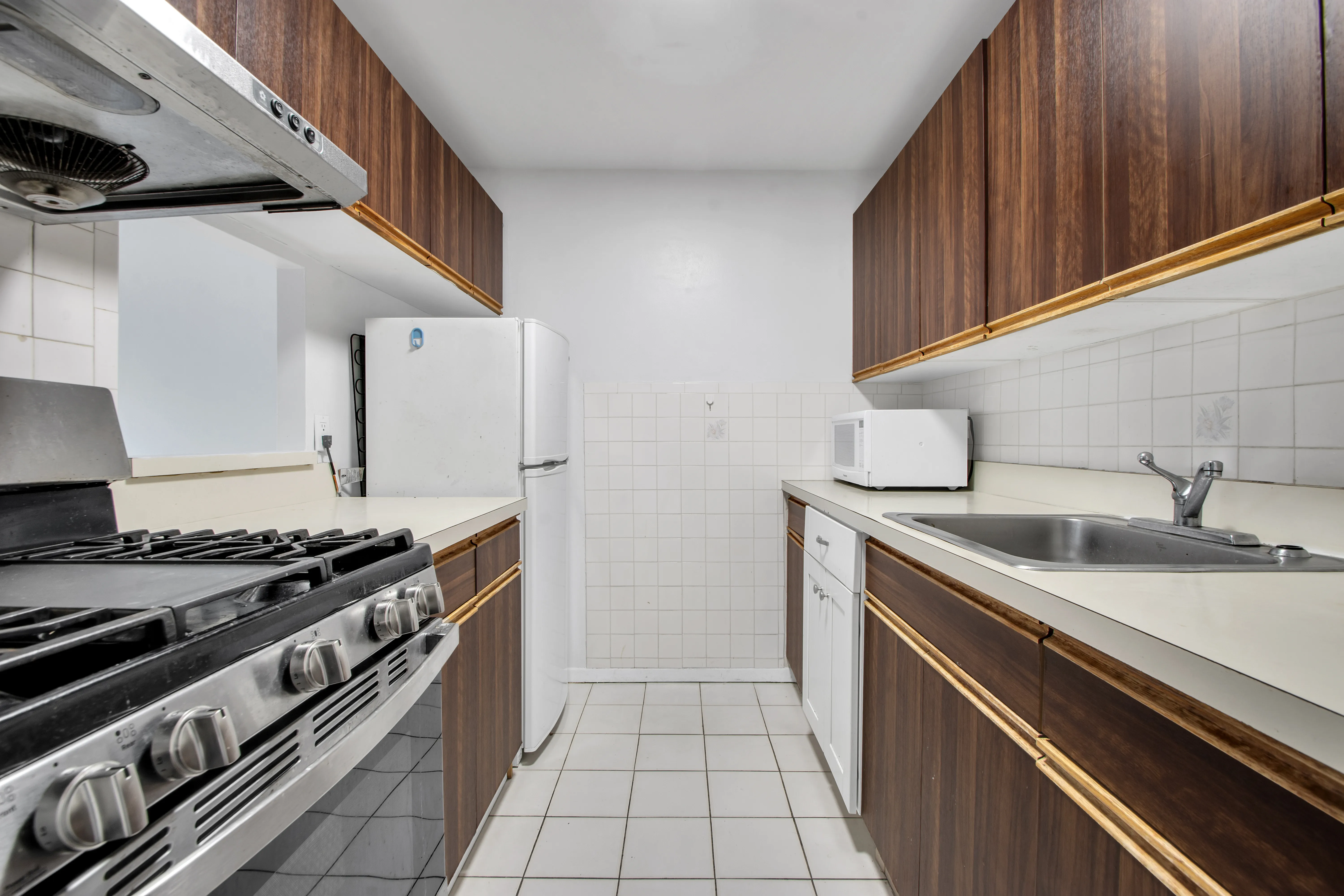 414 West 54th Street #5B in Hell's Kitchen, Manhattan | StreetEasy