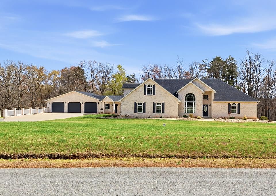 375 Chestnut Level Ln, Blairs, VA 24527 | MLS #78460 | Zillow