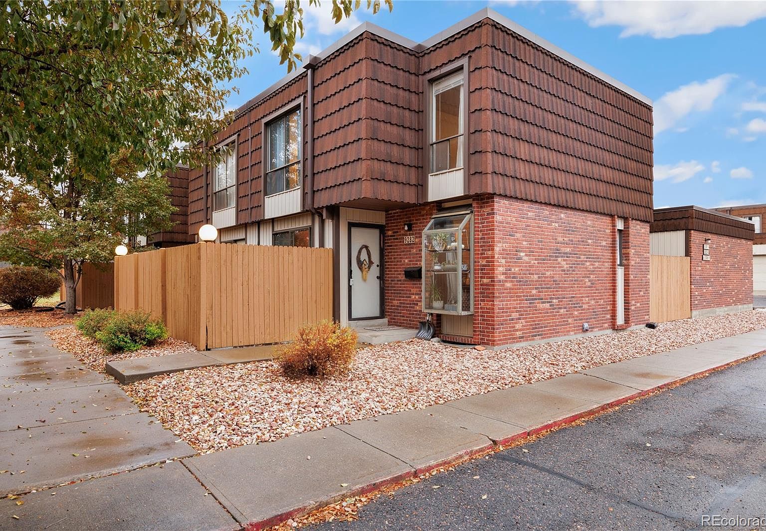9282 W Utah Place, Lakewood, CO 80232 | MLS #8465647 | Zillow