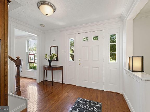 6002 John Roccato Ct, Alexandria, VA 22310 | Zillow