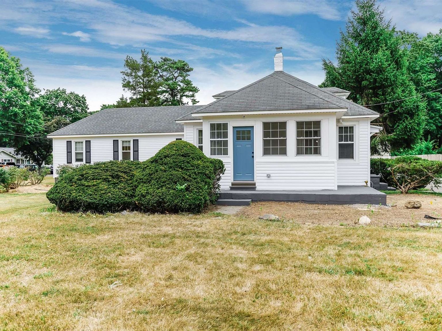 245 Maple Avenue, Smithtown, NY 11787 | Zillow