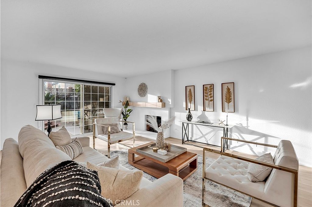 16821 Montclair Ln, Huntington Beach, CA 92647 | Zillow