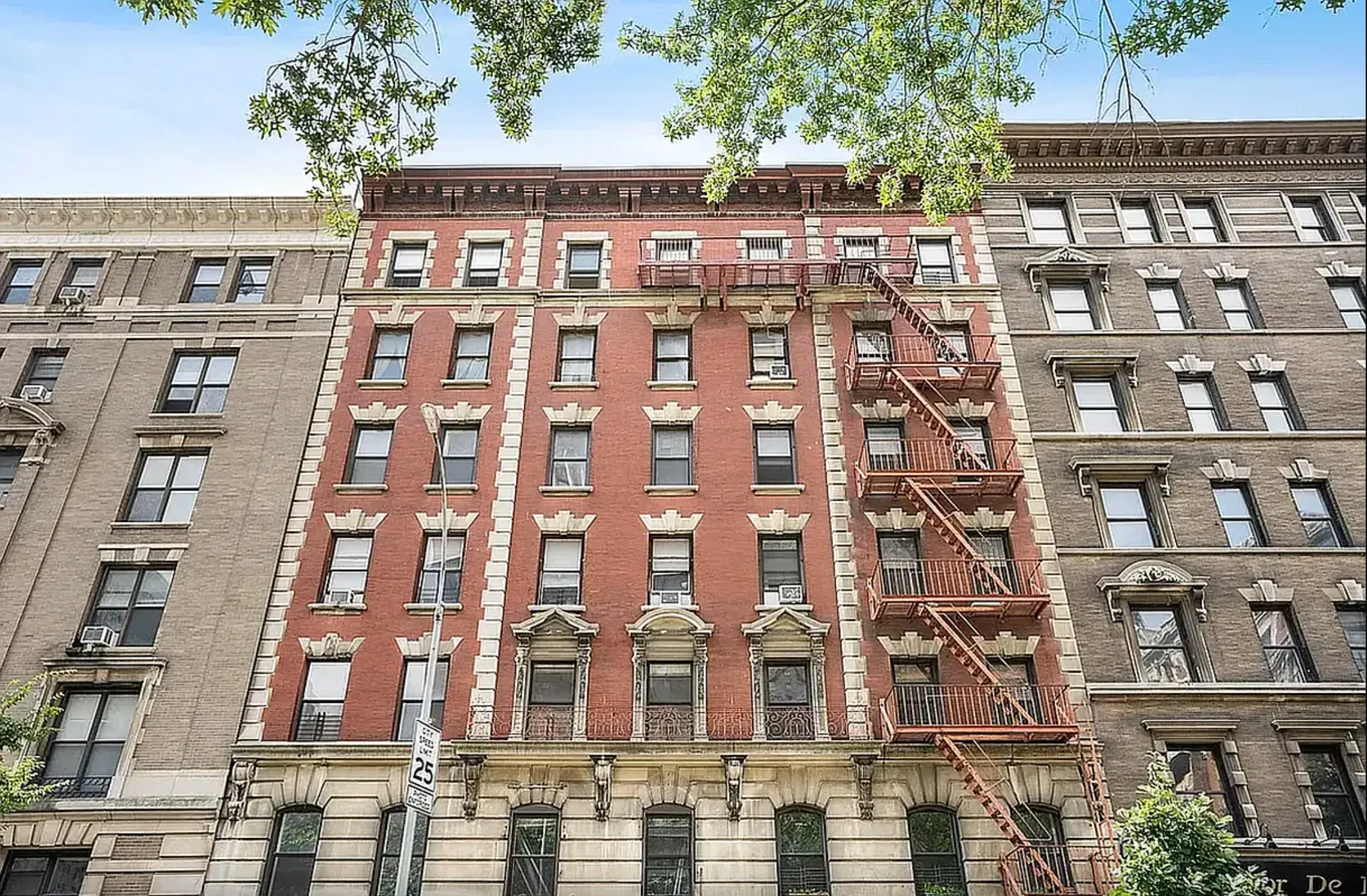 2647 Broadway #5SW in Upper West Side, Manhattan | StreetEasy
