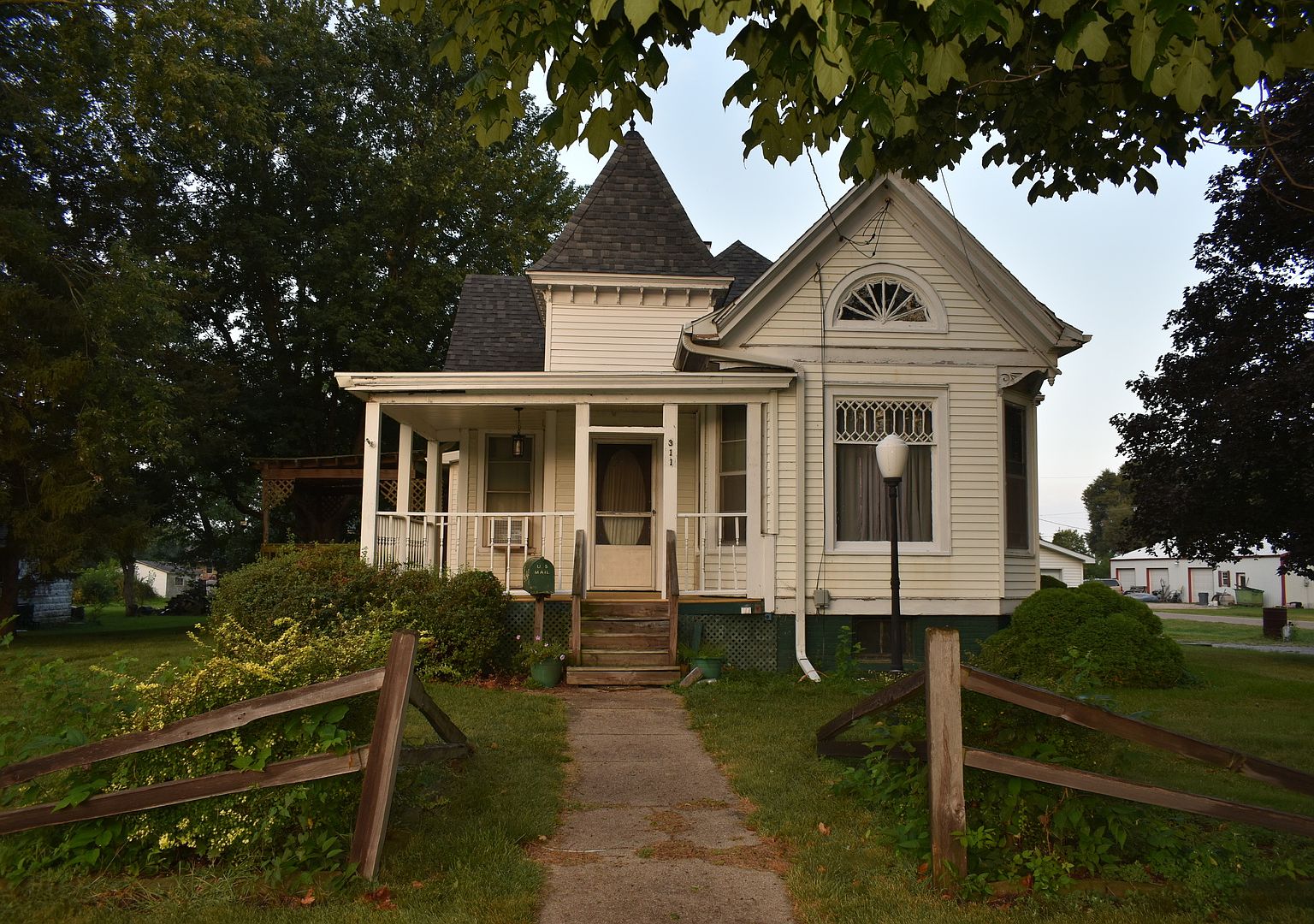 311 N 2nd St, Secor, IL 61771 | Zillow