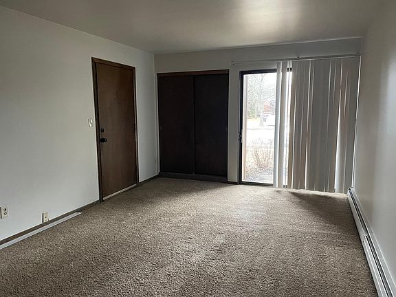 6143 W Coldspring Rd #101, Milwaukee, WI 53220 | Zillow