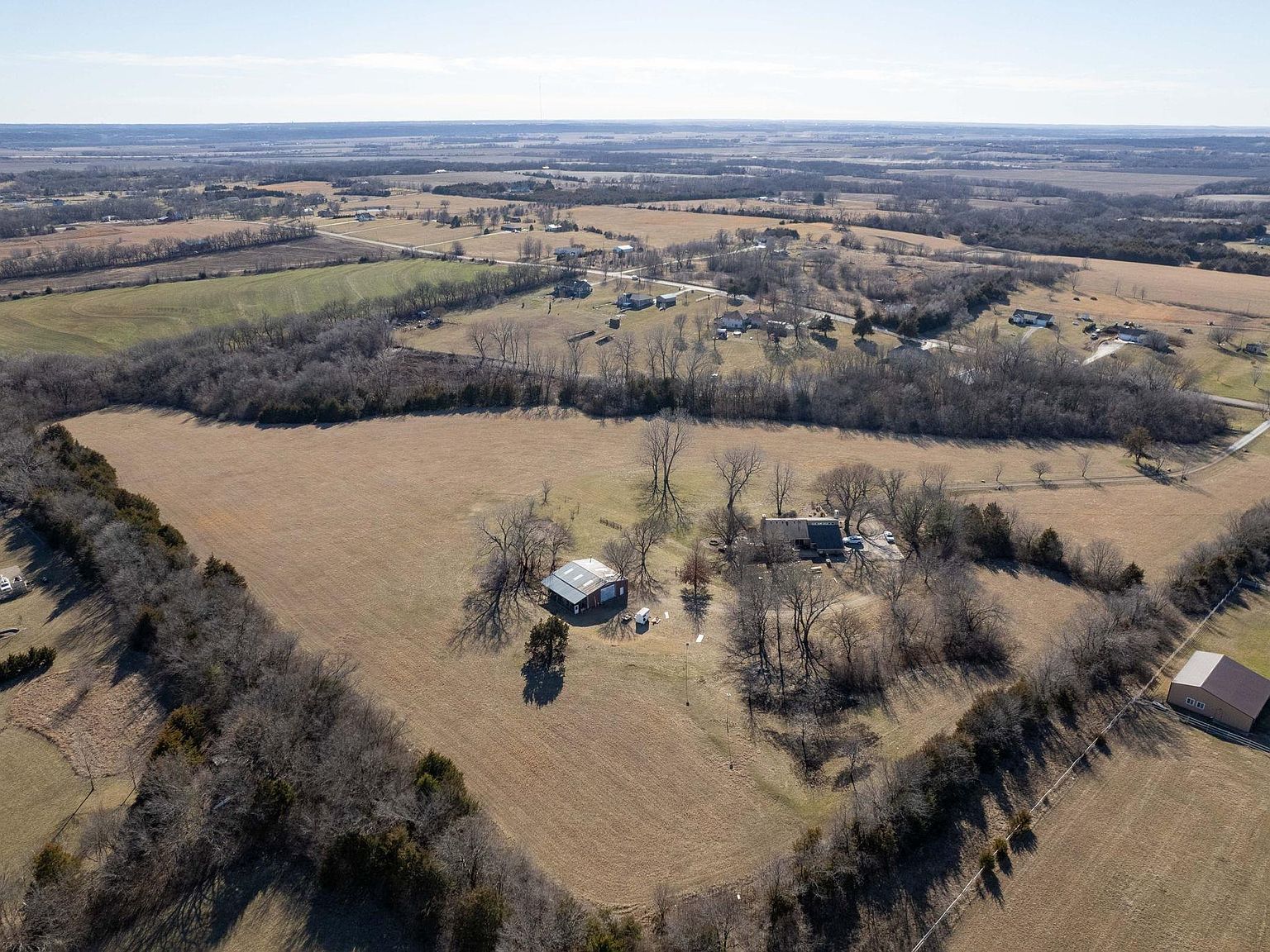 4444 NW Menoken Rd, Topeka, KS 66618 | Zillow