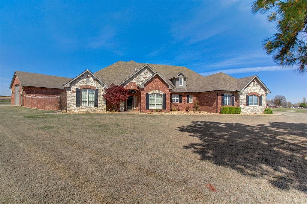 205 Scottie Dr, Tuttle, OK 73089 | Zillow