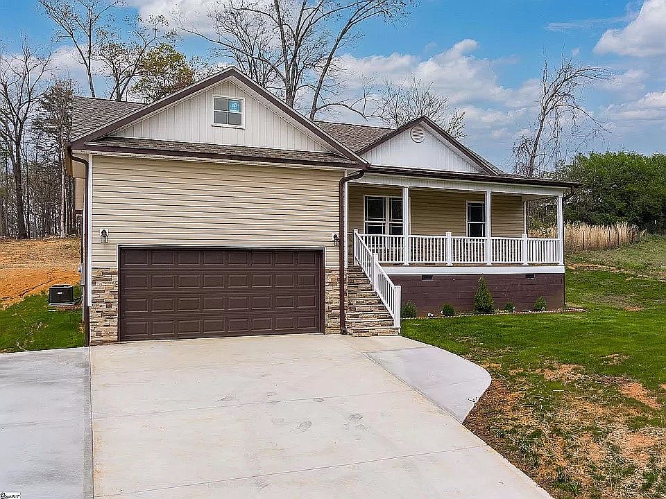 11 Arlington Rd, Greer, SC 29651 | Zillow