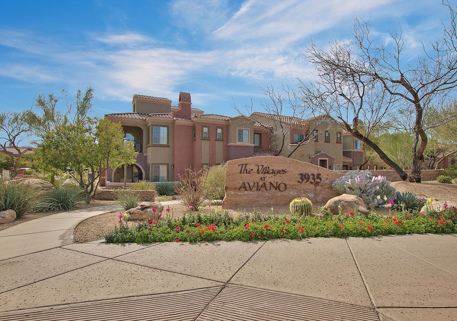 3935 E Rough Rider Rd UNIT 1348, Phoenix, AZ 85050 | Zillow