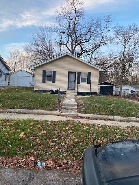 1526 E Lawrence St, Decatur, IL 62521 | Zillow