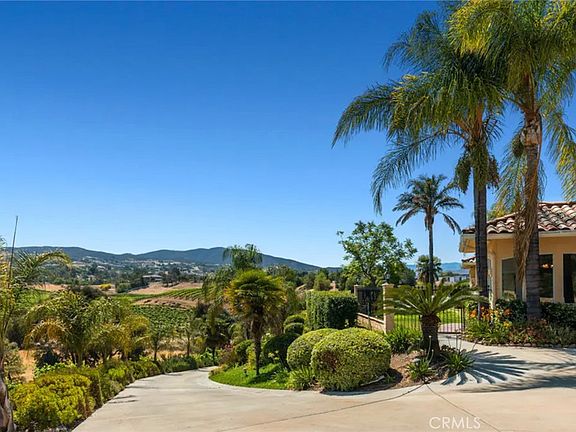 36575 Calle Puerta Bonita Rd, Temecula, CA 92592 | MLS #SW23069021 | Zillow