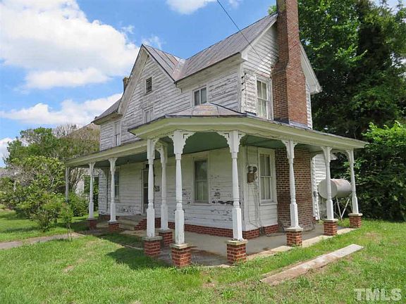 200 N Main St, Winton, NC 27986 | Zillow