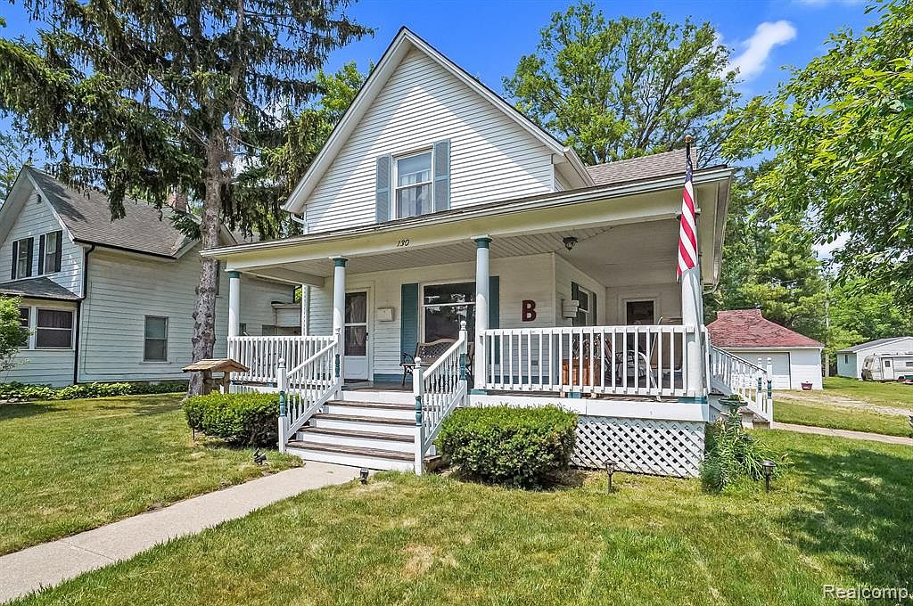 130 6th St, Imlay City, MI 48444 | Zillow
