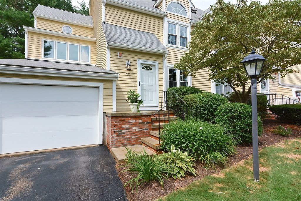 32 Oak St #32, North Attleboro, MA 02760 | Zillow