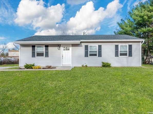 Coram NY Real Estate - Coram NY Homes For Sale | Zillow