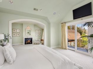 2088 Crest Dr, Lake Oswego, OR 97034 | Zillow