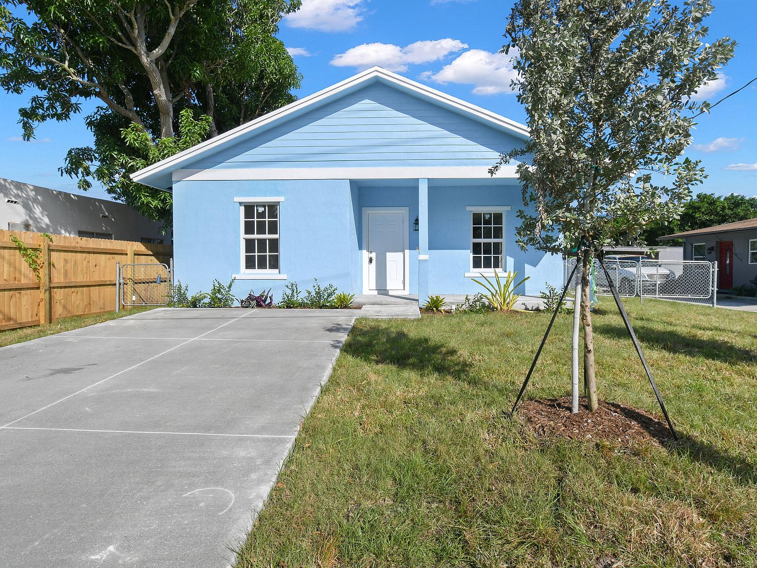 3302 Greenwood Ave, West Palm Beach, FL 33407 | MLS #RX-10925916 | Zillow