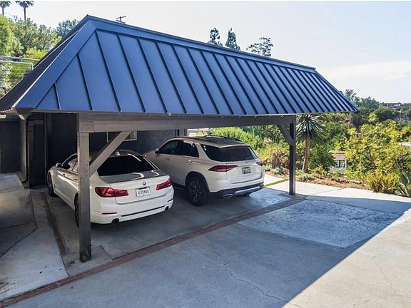 3656 Sunswept Dr, Studio City, CA 91604 | Zillow