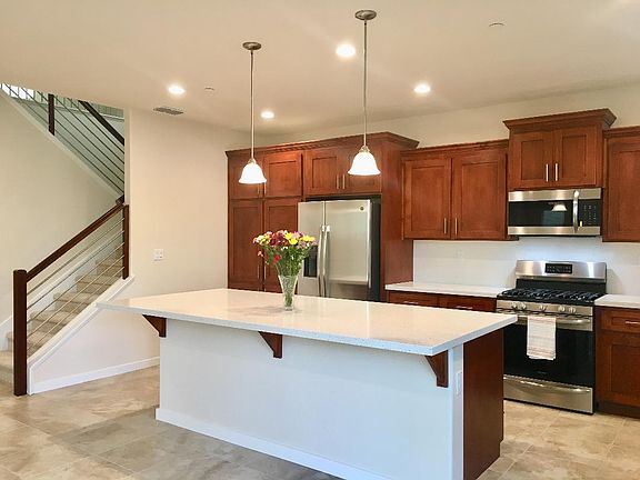 304 Chan Ct, Folsom, CA 95630 | Zillow