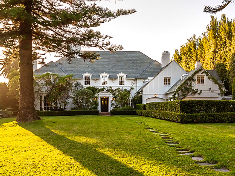 241 N Rockingham Ave, Los Angeles, CA 90049 | Zillow