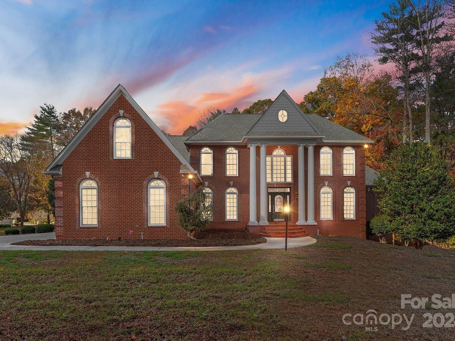 1720 Spring Valley Dr #70, Wilkesboro, NC 28697 | Zillow