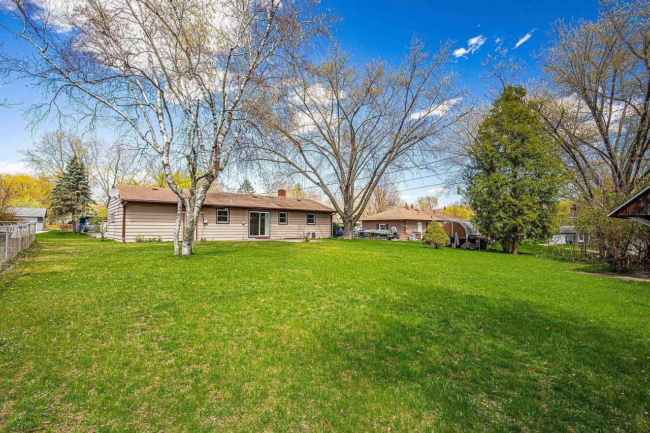 402 LA BELLE Lane, Monona, WI 53716 | Zillow