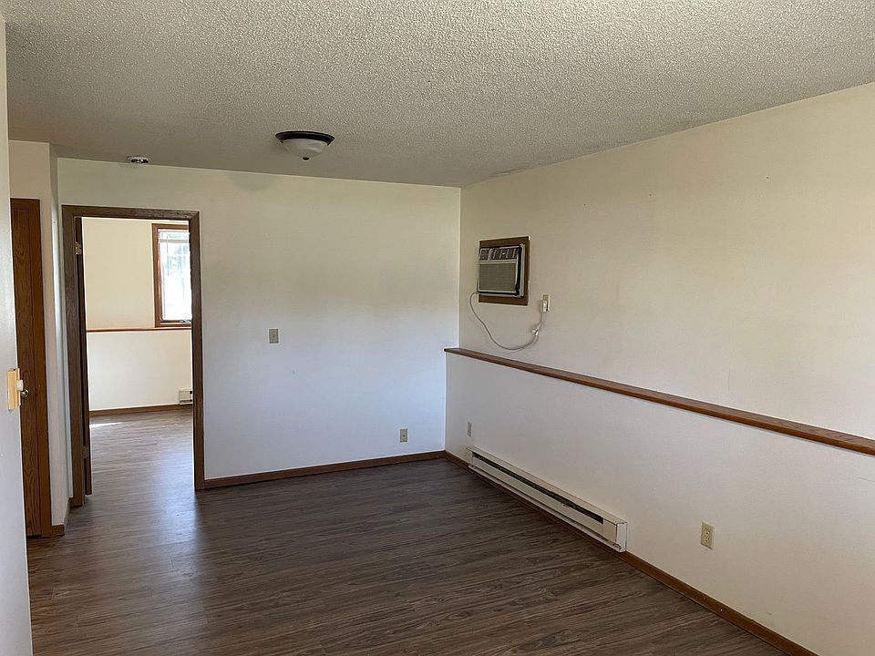 500 Henderson St - 500 Henderson St Olin IA | Zillow