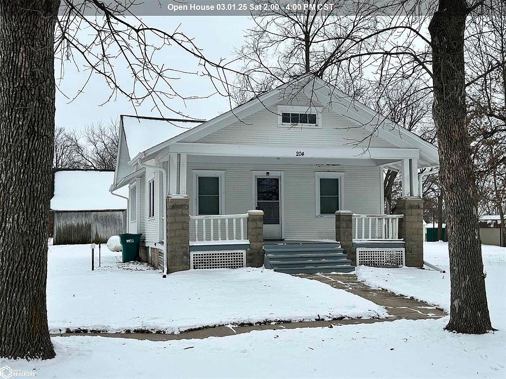 204 Lincoln St, Pulaski, IA 52584 | Zillow
