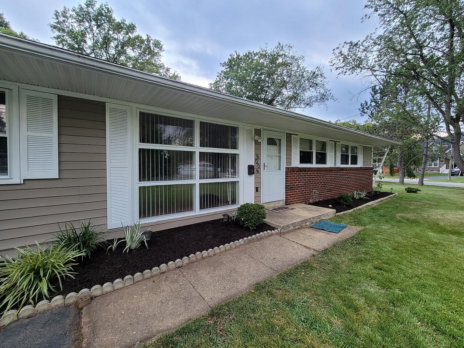 8004 Russell Rd, Alexandria, VA 22309 | Zillow