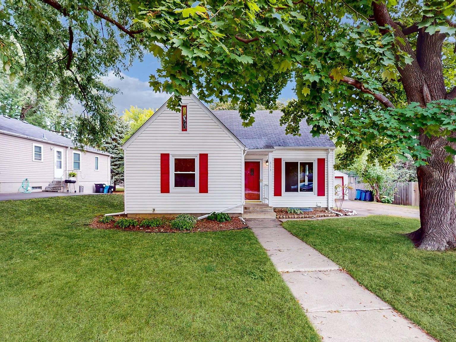 313 5th Ave N, Hopkins, MN 55343 | MLS #6430221 | Zillow