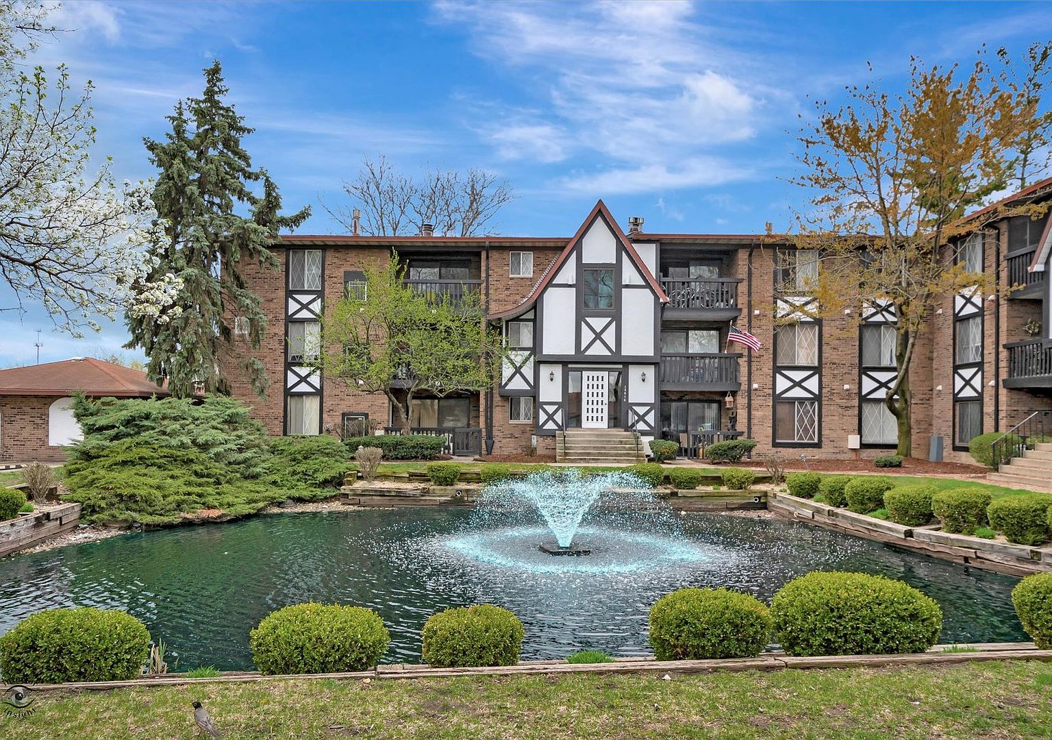 13616 Royal Ct APT 201, Crestwood, IL 60418 | Zillow