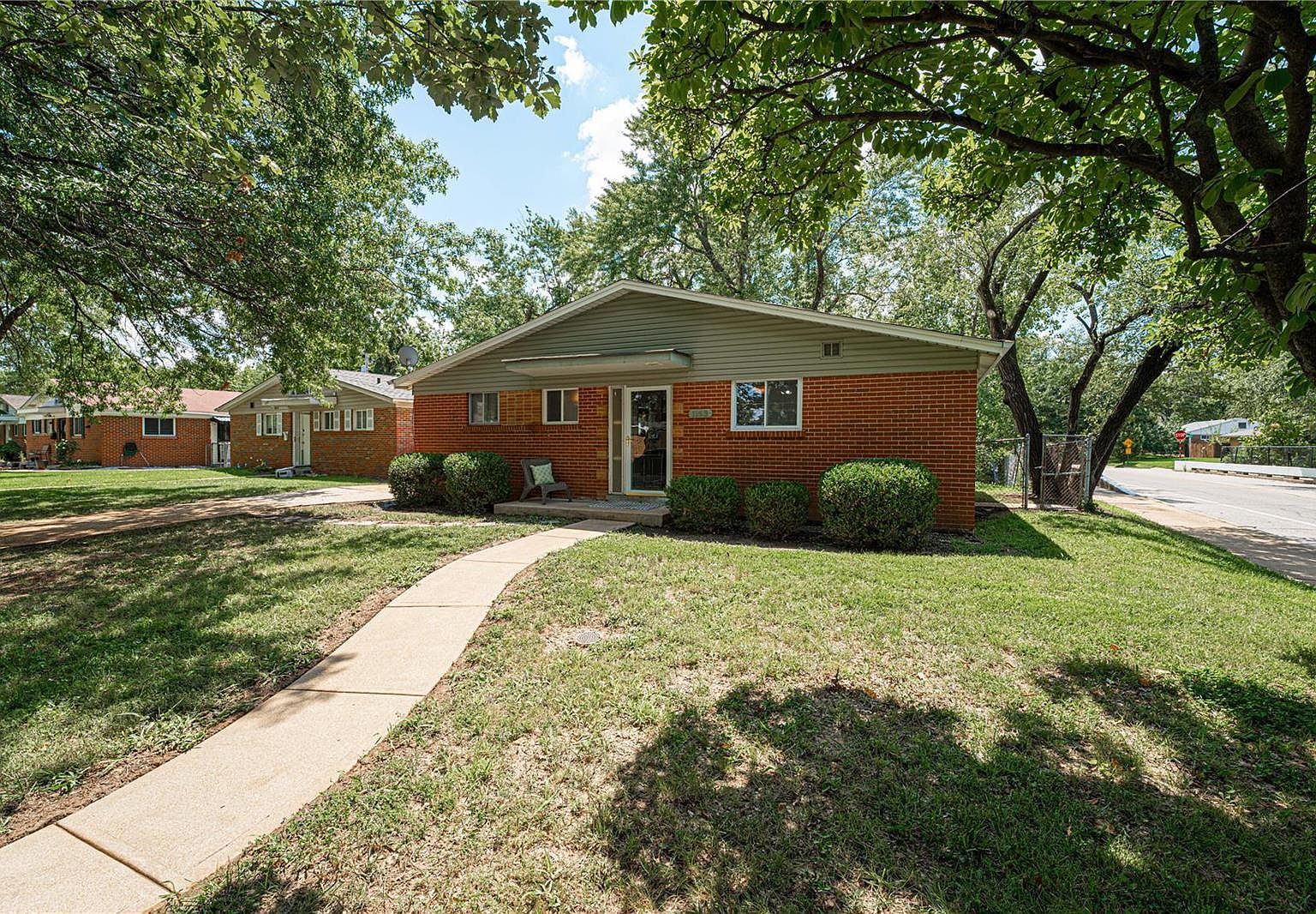 1153 Glenside Ln, Saint Louis, MO 63130 | MLS #23047077 | Zillow