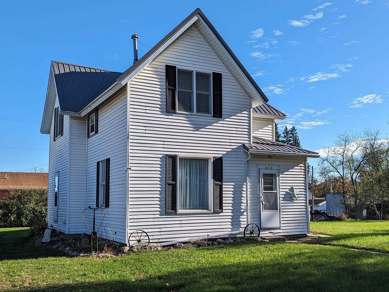 413 Main St, Chester, IA 52134 | Zillow