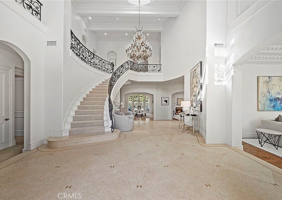 11709 Wetherby Ln, Los Angeles, CA 90077 | MLS #OC22244329 | Zillow