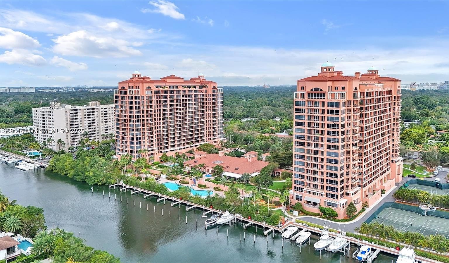 10 Edgewater Dr APT 4H, Coral Gables, FL 33133 | MLS #A11860116 | Zillow