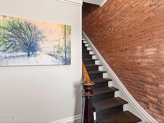 25 Clinton Street, Saratoga Springs, NY 12866 | Zillow