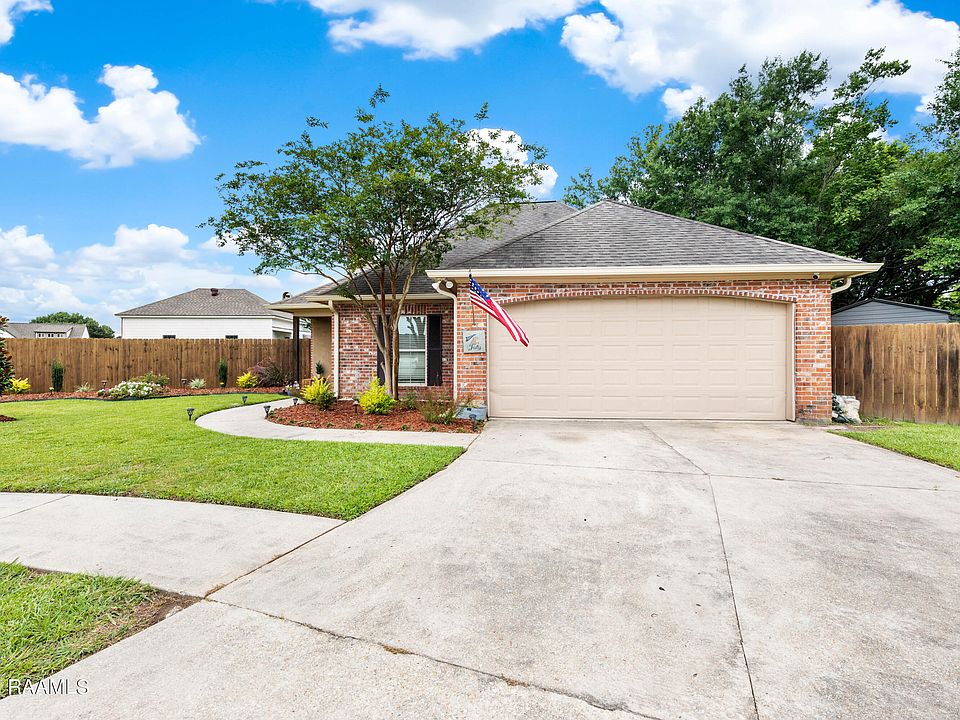 207 Magnolia Knee Dr, Carencro, LA 70520 | Zillow