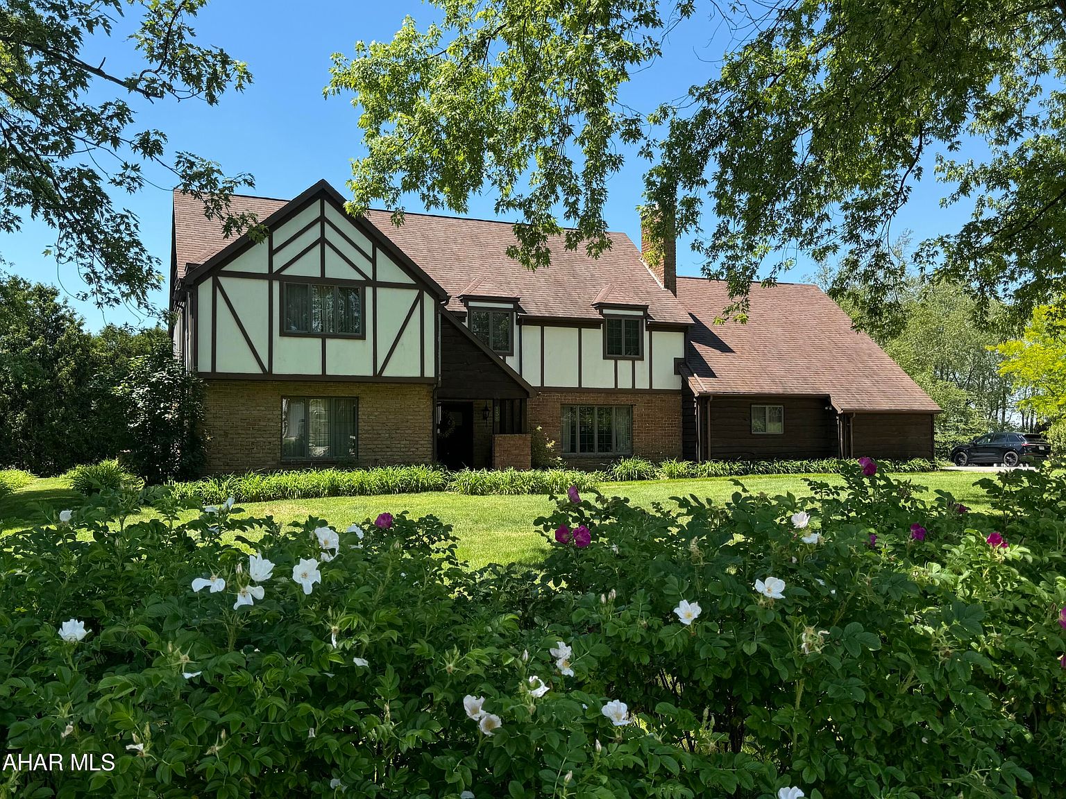 138 Apple Dr, Cresson, PA 16630 | Zillow