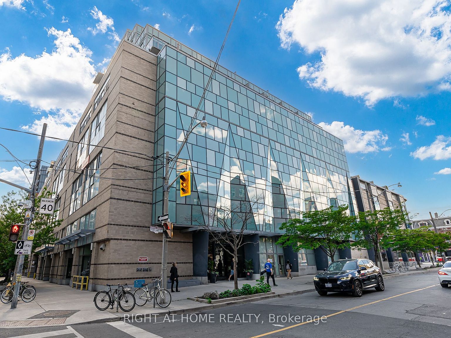 156 Portland St #719, Toronto, ON M5V 0G1 | MLS #C8423348 | Zillow