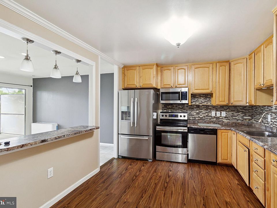 3737 Clarks Ln Baltimore MD | Zillow