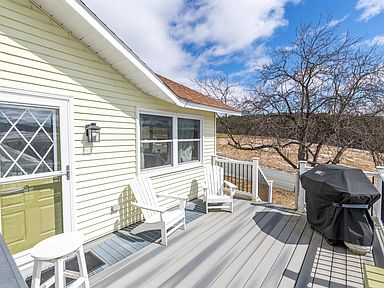 1114 South Bayley Hazen Road, East Ryegate, VT 05042 | Zillow