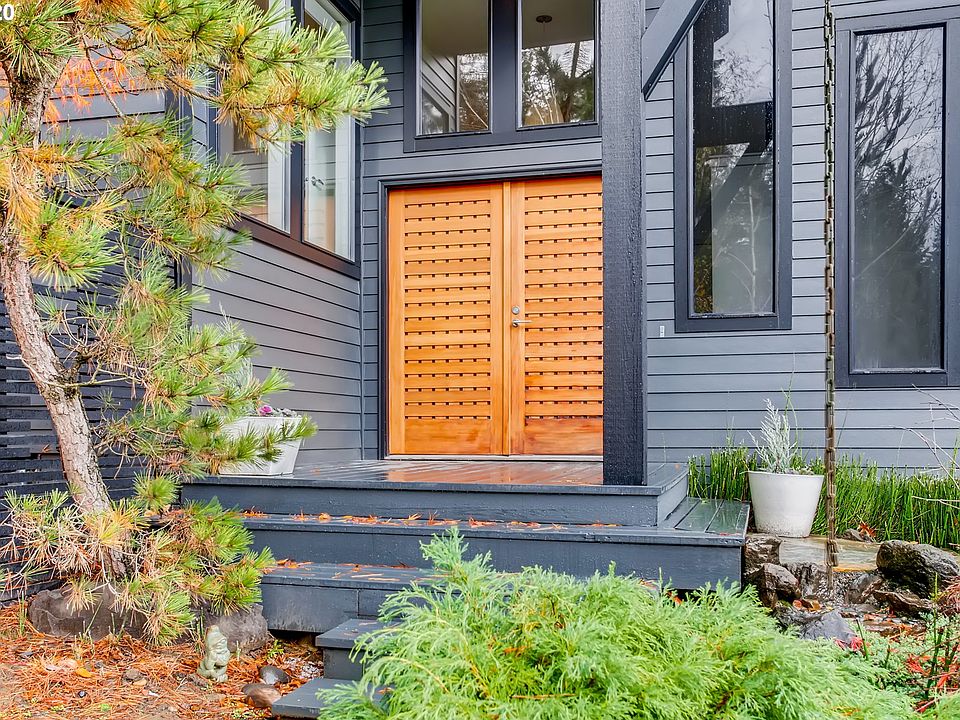 2823 SW Bucharest Ct, Portland, OR 97225 | Zillow