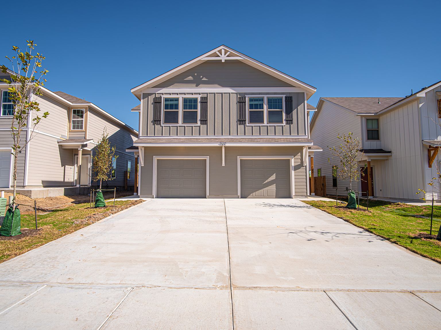 Craftsman Duplex (1,505 sq ft per side) Plan, Magnolia Village, San ...