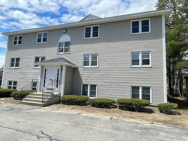 2 Ryefield Drive UNIT 13, Old Orchard Beach, ME 04064 | Zillow