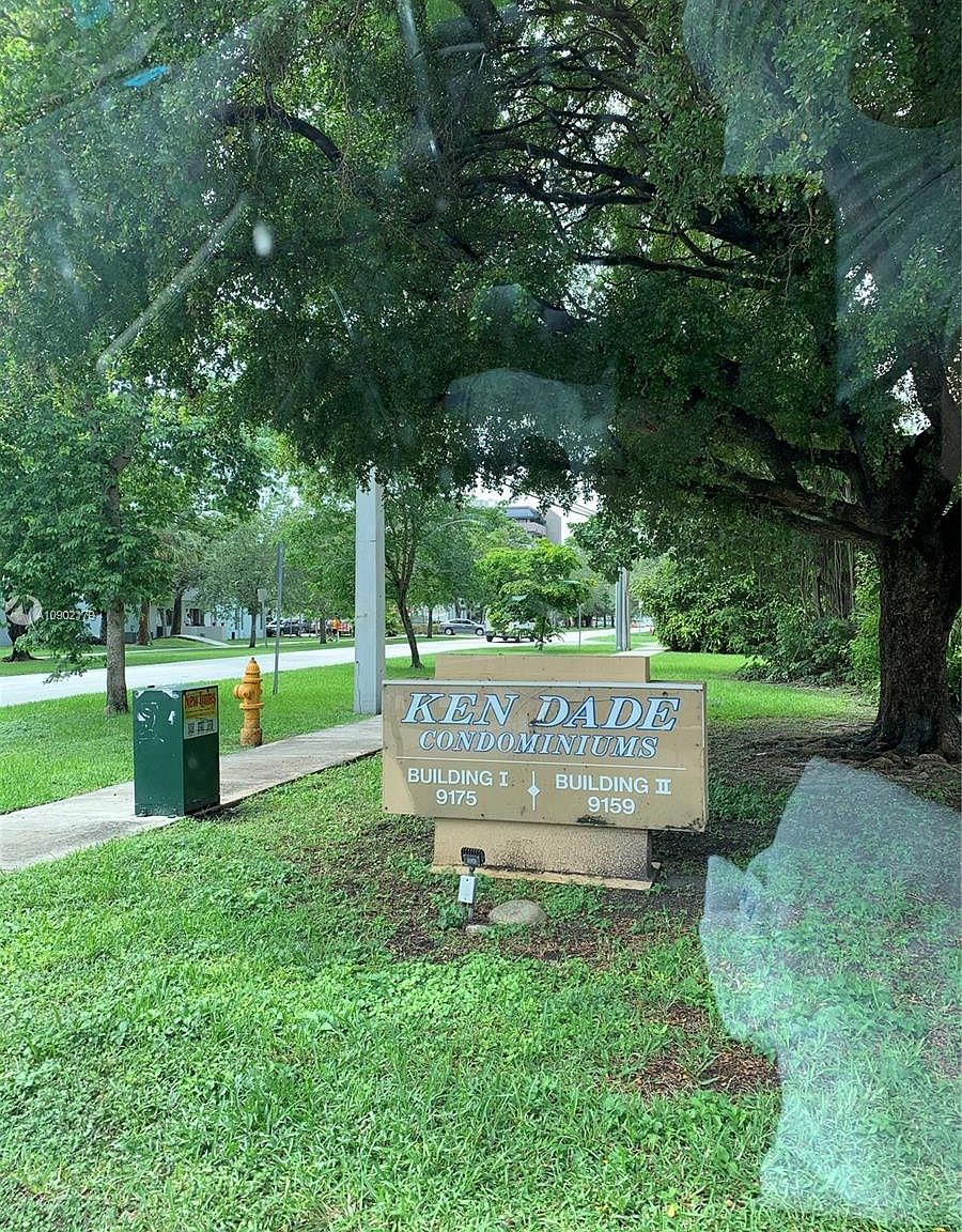 9159 SW 77th Ave APT 306, Miami, FL 33156 | Zillow
