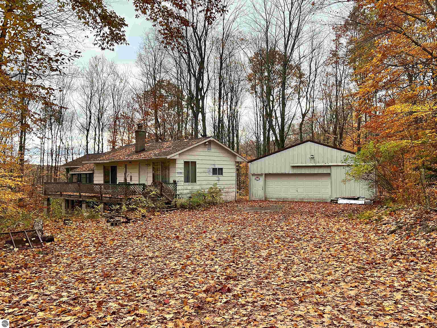 30 E 18th Rd, Mesick, MI 49668 | MLS #1917325 | Zillow