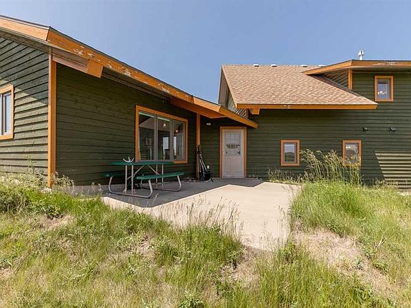 25 NW Rocking Heart Ranch Rd, Cardston County, AB T0K 2M0 | MLS # ...
